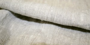 LINEN BLANKET TUTORIAL – the thread