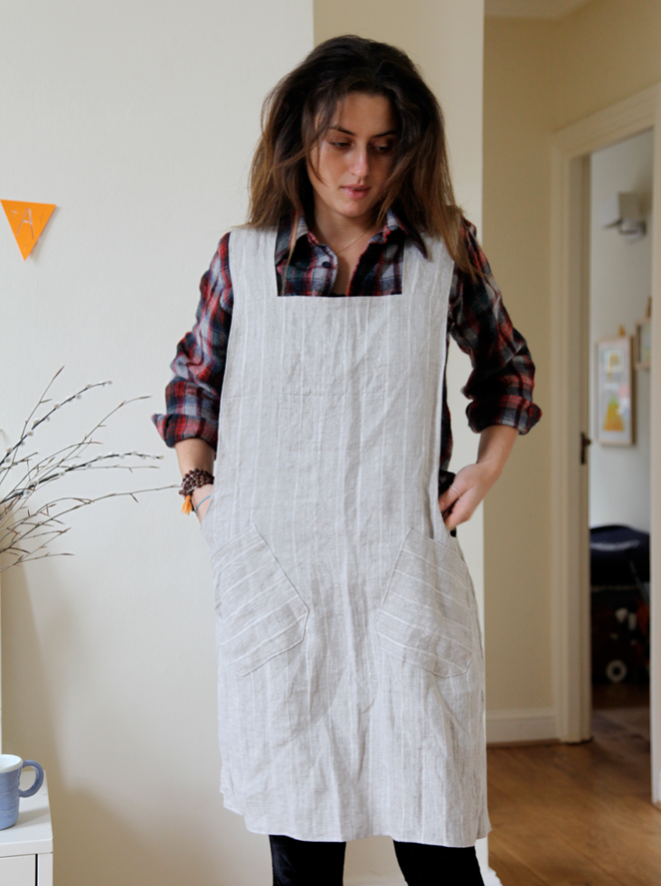 Linen aprons for the whole family Tutorial – the thread