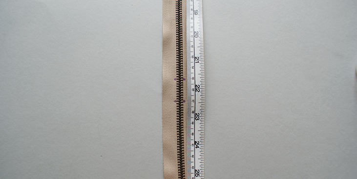 Sewing Essentials: How to adjust your own Zips – the thread