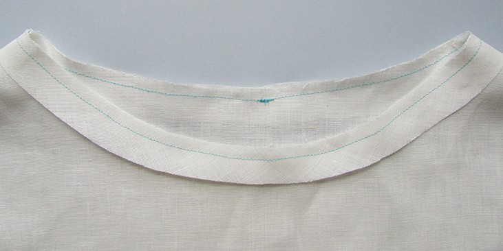 Sewing Glossary: How to Bind A Neckline Tutorial – the thread