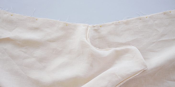 Reversible V-Neck Linen Tank Top Tutorial – the thread