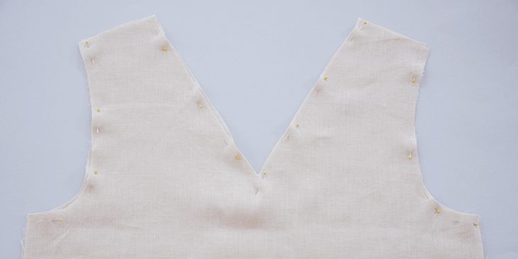 Reversible V-Neck Linen Tank Top Tutorial – the thread