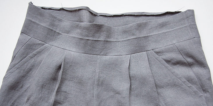 Jules Pleated Shorts Tutorial and Pattern – the thread