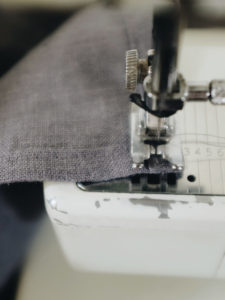 DIY Linen Tablecloth Tutorial – the thread