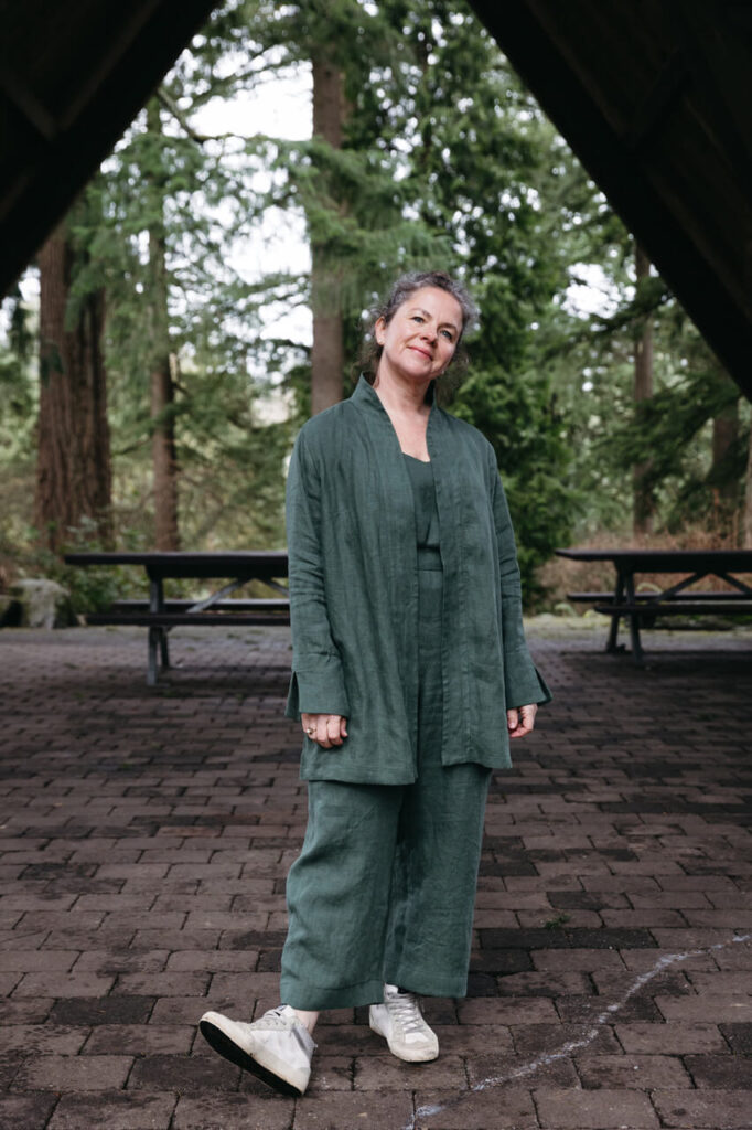 Pattern Review: Sol Set in Midweight Linen – the thread