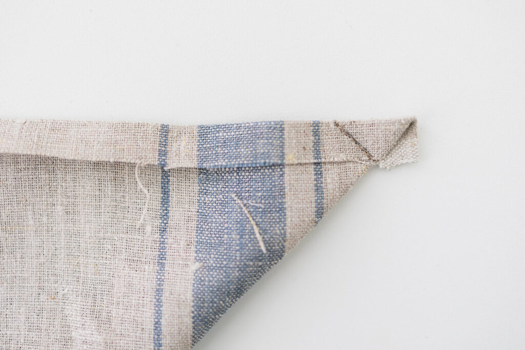 Tutorial: How To Make A Tea Towel Three Ways – the thread
