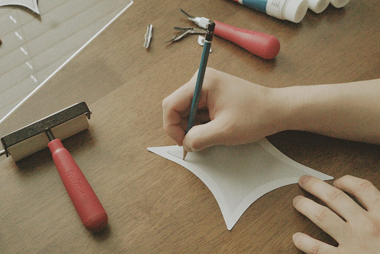 Tutorial: How to Block Print on a Garment – the thread