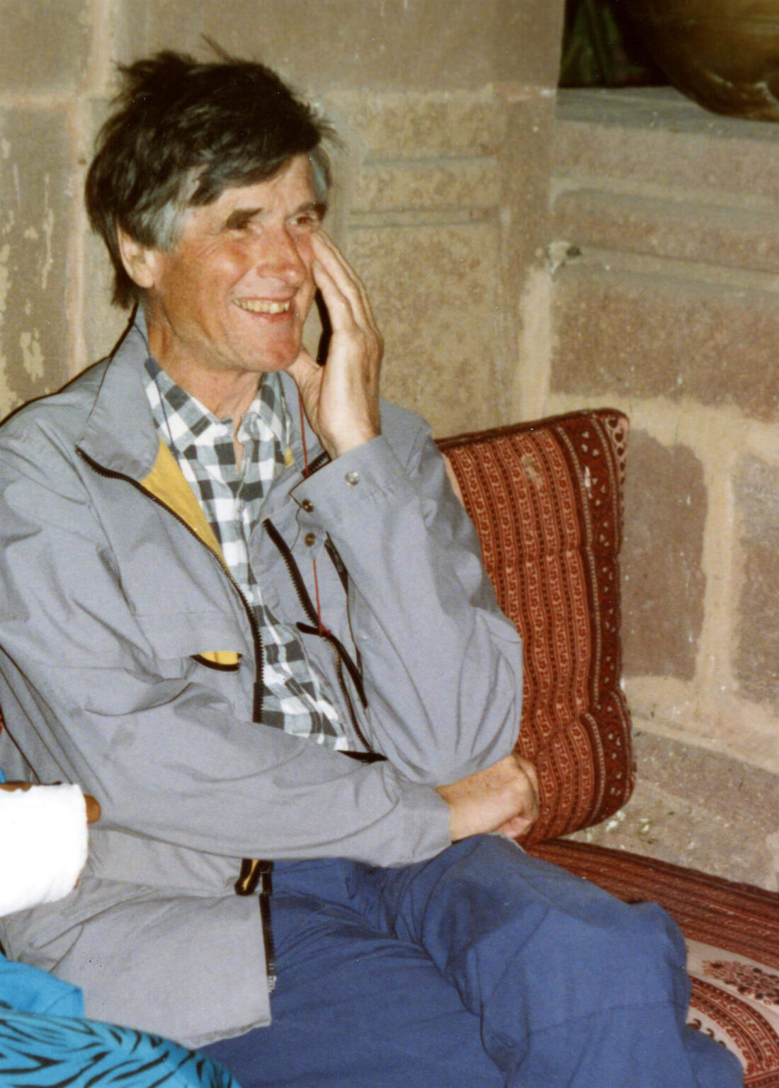 Shaft-Weaving and Macro-Gauze: The Textile Art of Peter Collingwood ...