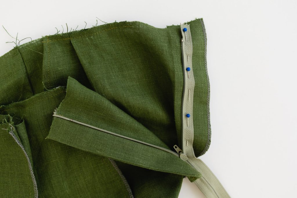 Tutorial: How to Sew the Mykonos Zipper Fly – the thread