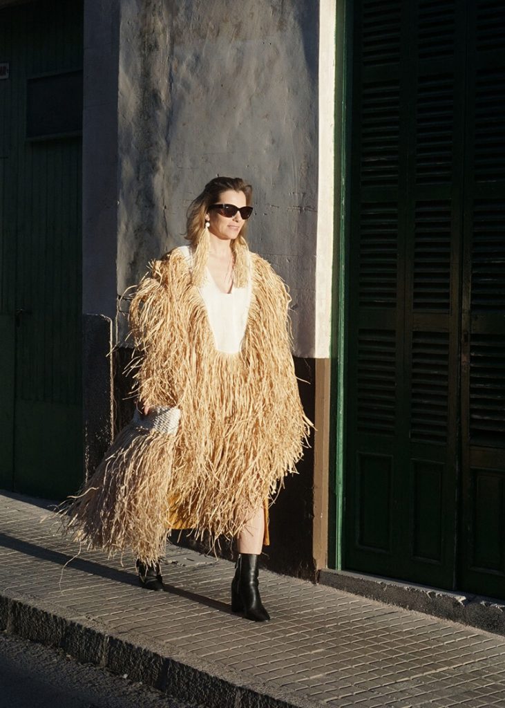 In Tune with Nature: The Textile Art of Adriana Meunié – the thread