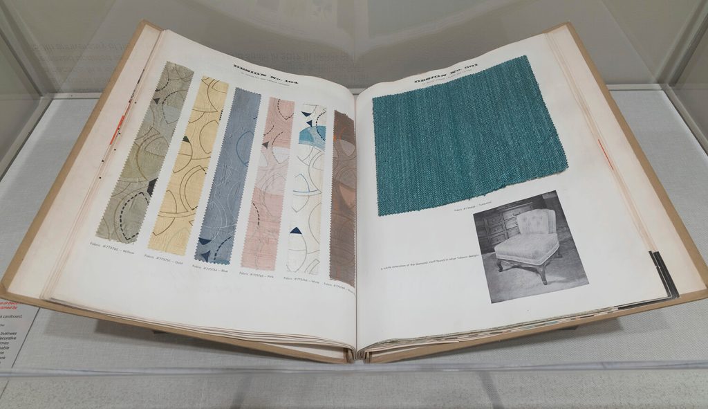 From Architecture to Pattern: Frank Lloyd Wright’s Textiles – the thread